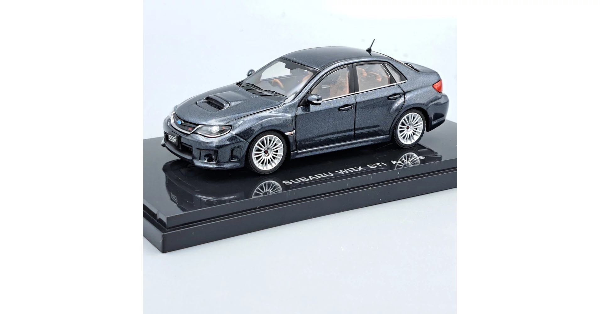 Subaru WRX STI A-Line fém modell autó 1:43-as méretben