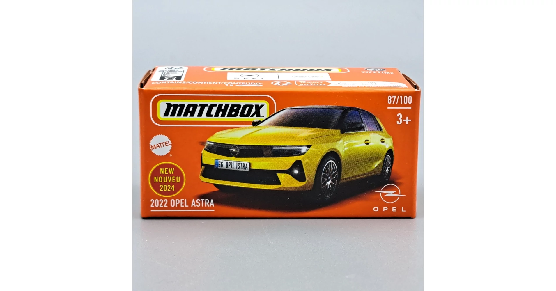 Opel Astra 2022 Matchbox fém modell autó 1:64-es méretben