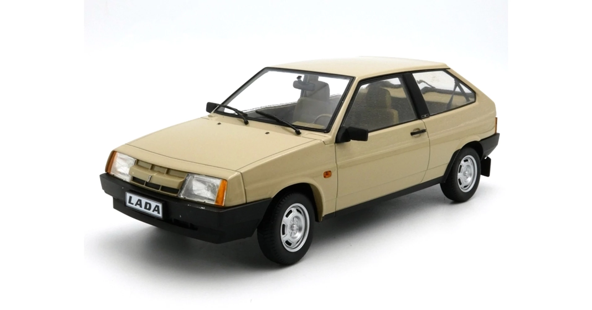 Lada Samara 2108 modellautó 1:18 méretarányban