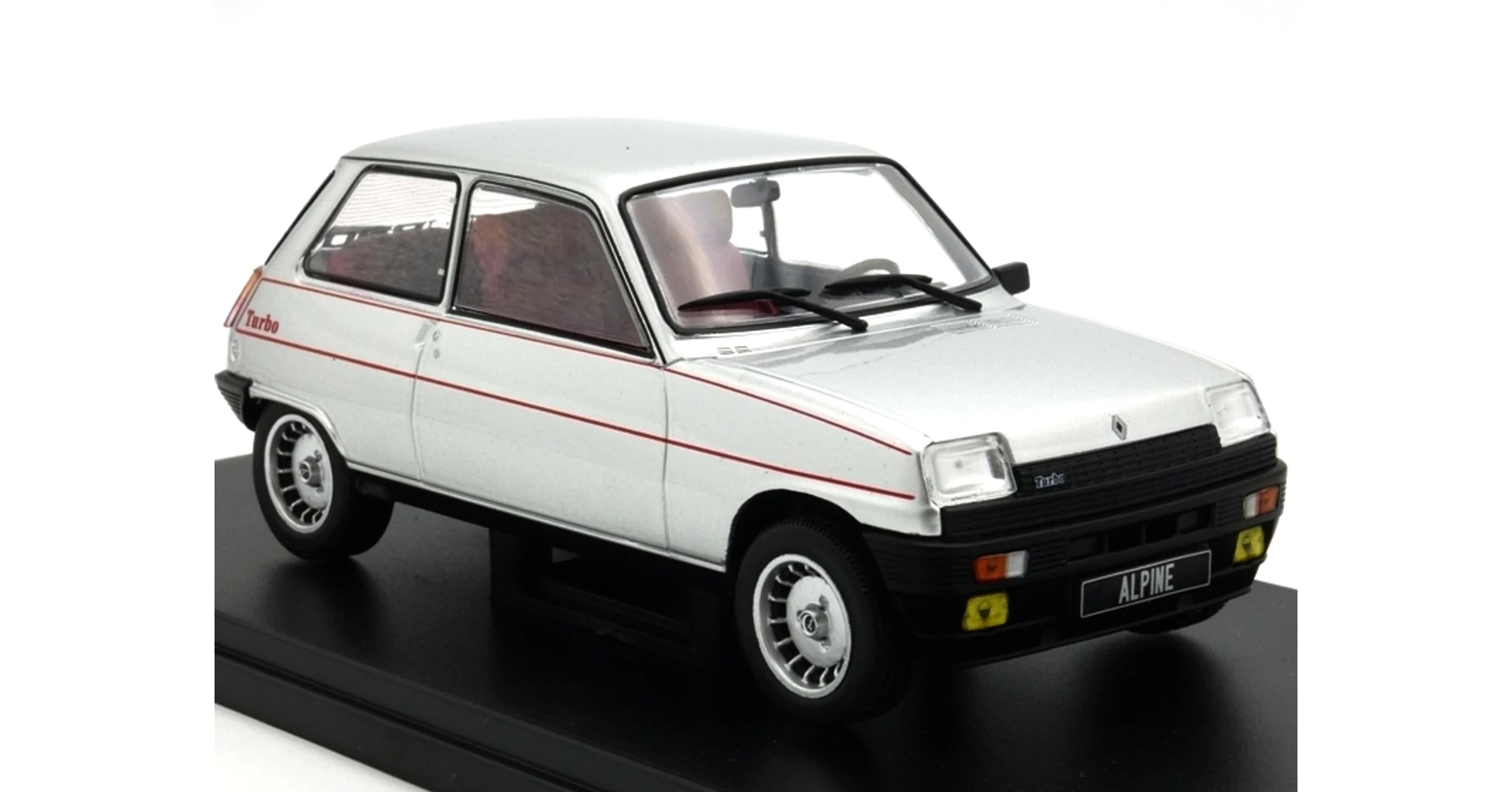 Renault 5 Alpine modellautó 1:24 méretarányban