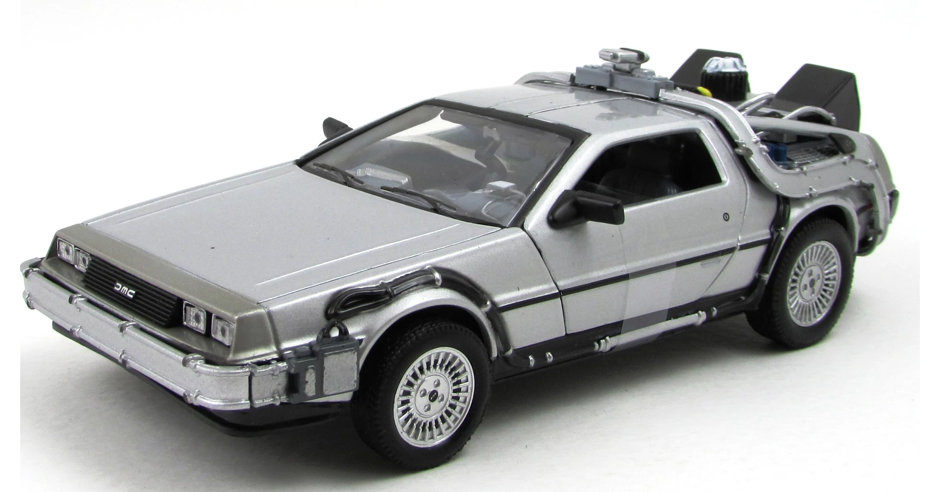 Deloren Time Machine II 1:24 méretarányú autómodell.