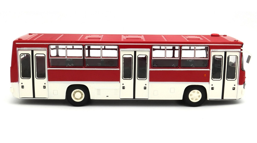 Ikarus 260.06 1:43-as méretarányú modell gyűjtők számára