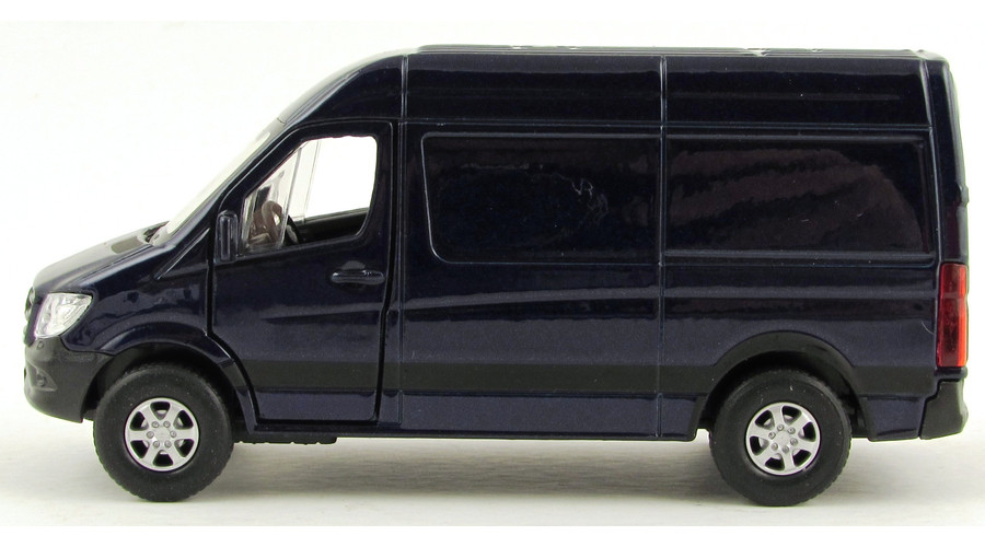 Mercedes-Benz Sprinter Panel Van 1:38-as Welly fémautó